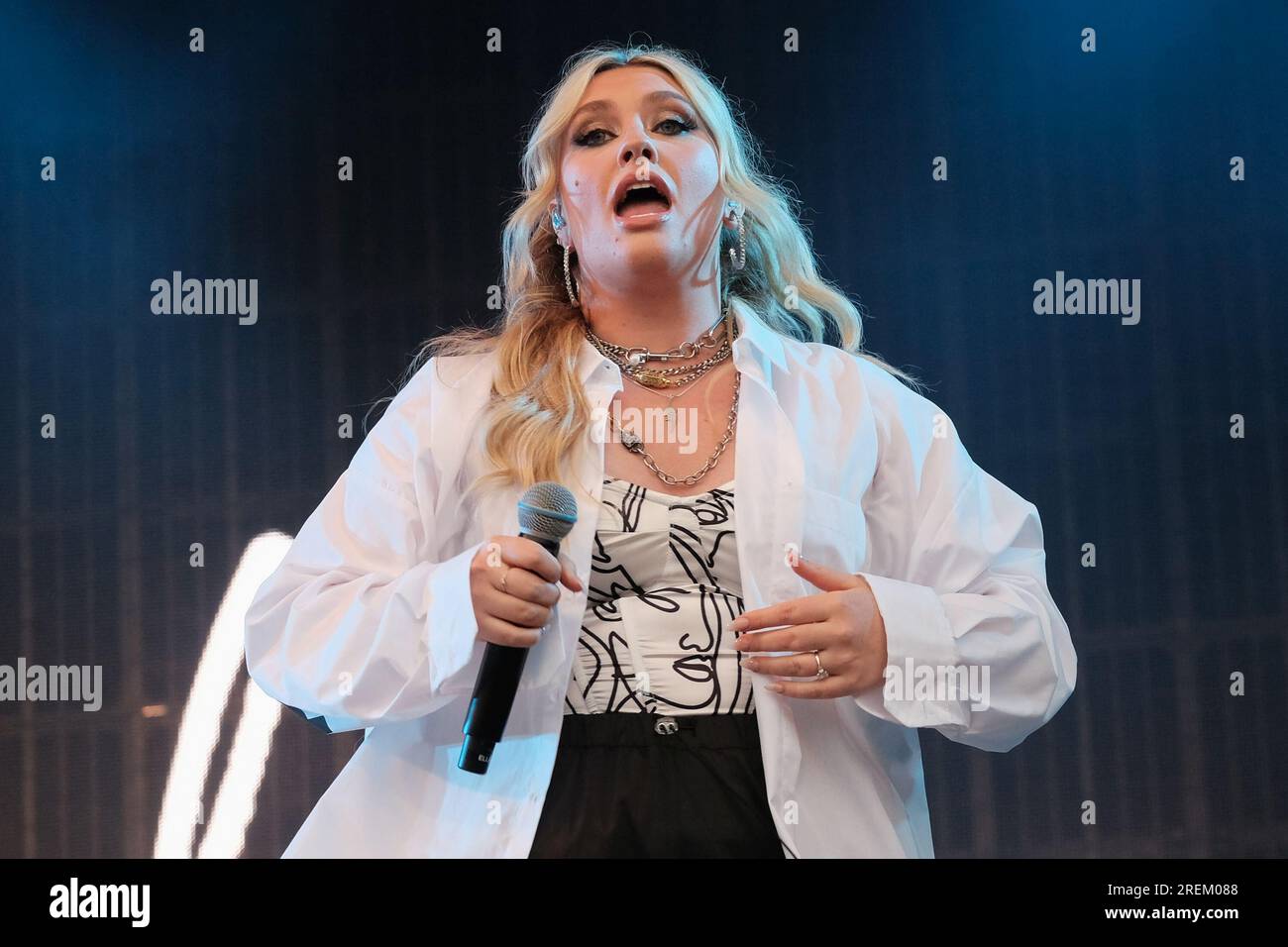 Lulworth, UK. 28th July, 2023. X Factor finalist Gabriella Michelle ...
