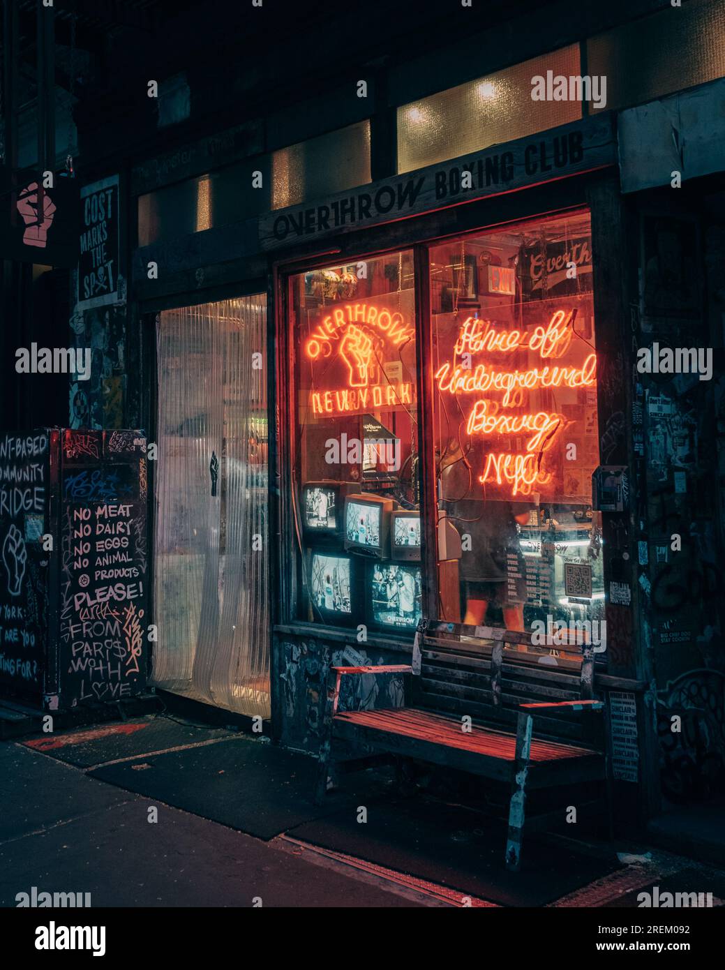 Overthrow boxing club hi-res stock photography and images - Alamy