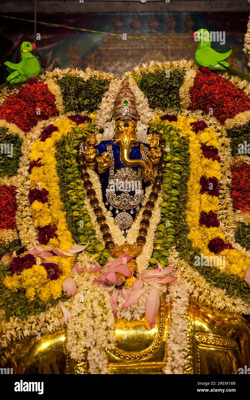 Decorated Lord Golden Ganesha during Vinayak Chaturthi Ganesh Chaturthi ...