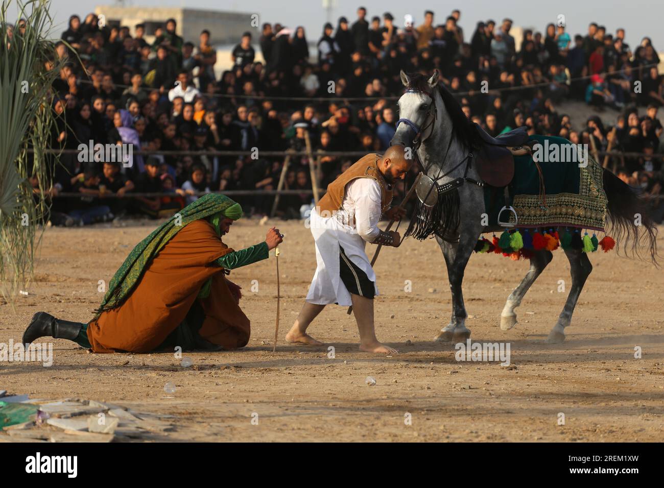 Khomeyni Shahr, Isfahan, Iran. 28th July, 2023. Iranian Shiite Muslims ...