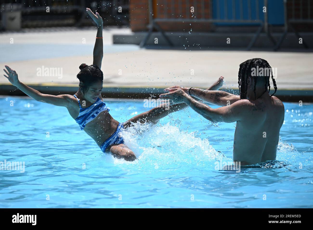 Hamilton fish pool hi-res stock photography and images - Alamy