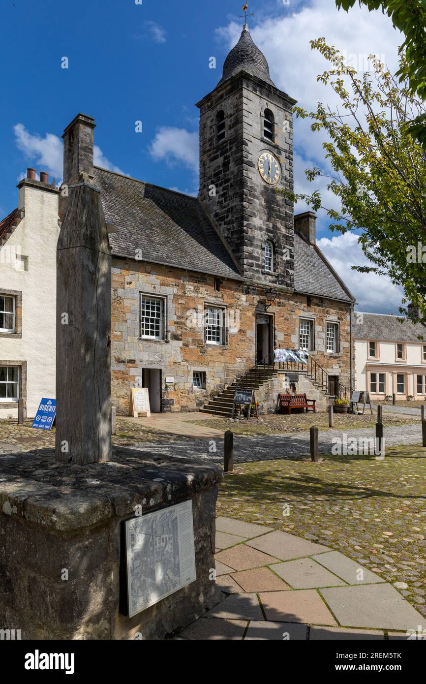 Culross Town House Sandhaven with clock tower, The Royal Burgh of ...