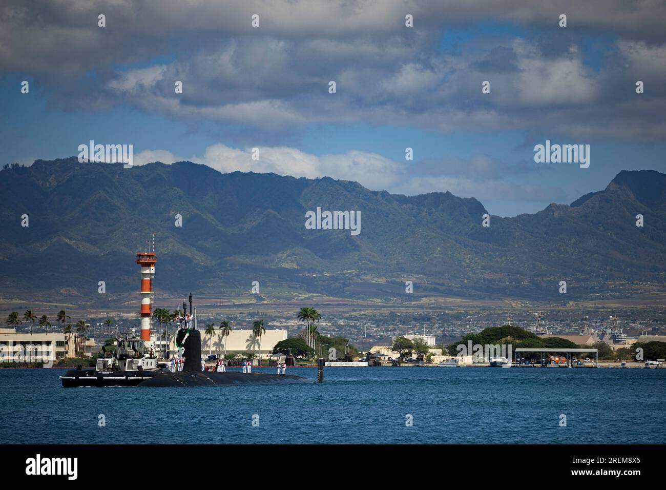 PEARL HARBOR (July 27, 2023) The Virginia-class fast-attack submarine ...
