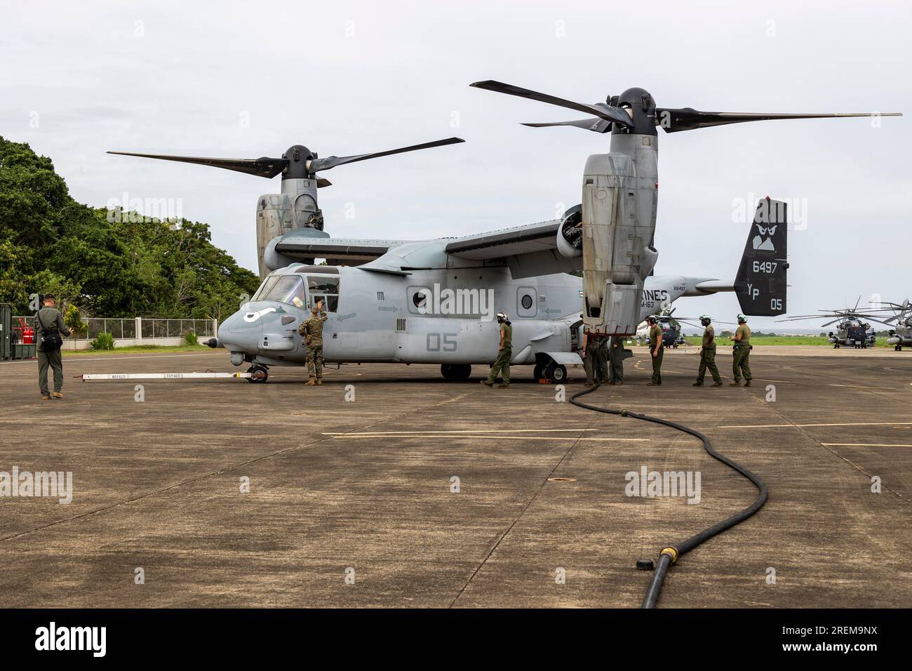 A U.S. Marine Corps MV-22B Osprey with Marine Medium Tiltrotor Squadron ...
