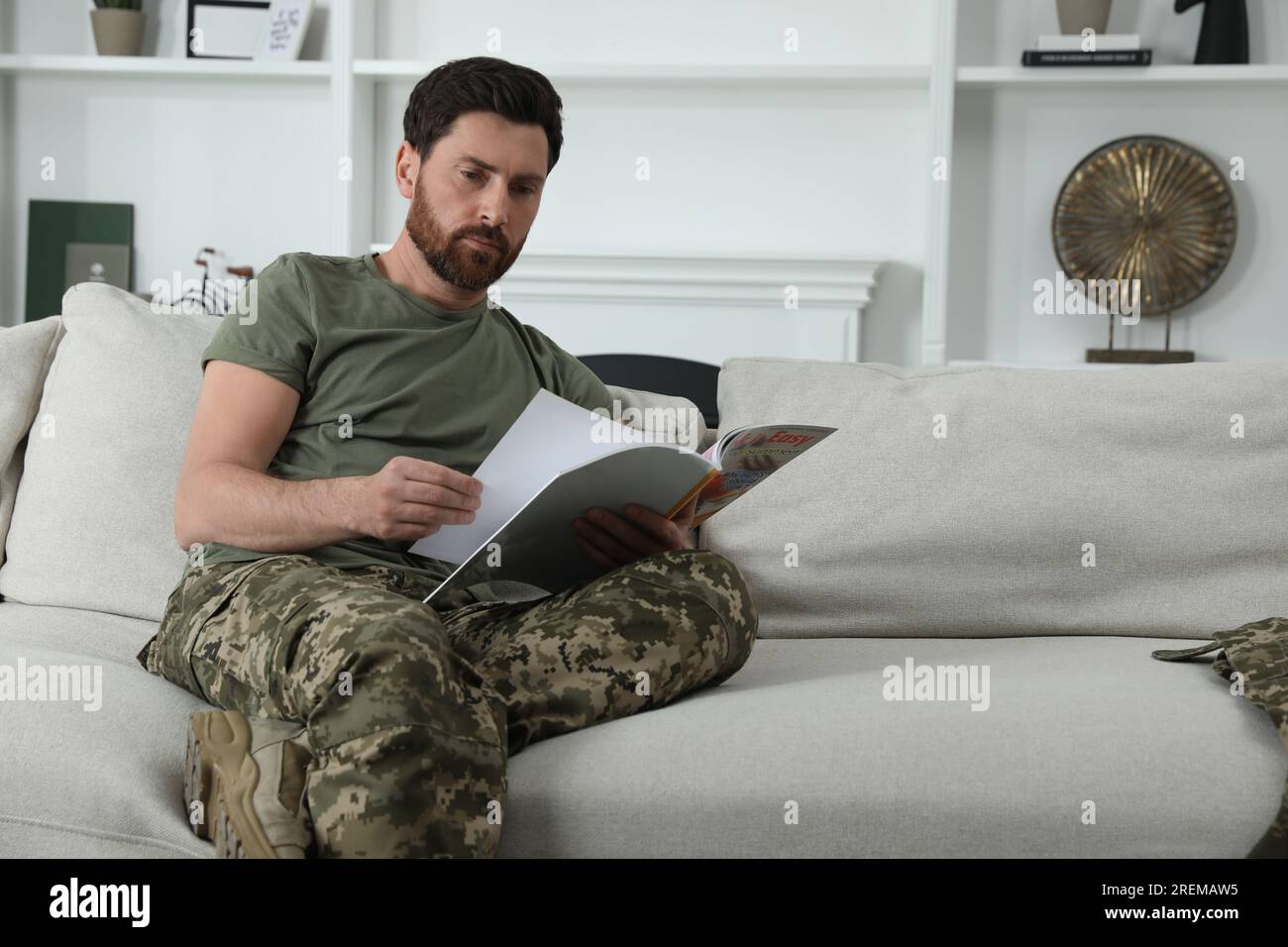 Military reading room hi-res stock photography and images - Alamy
