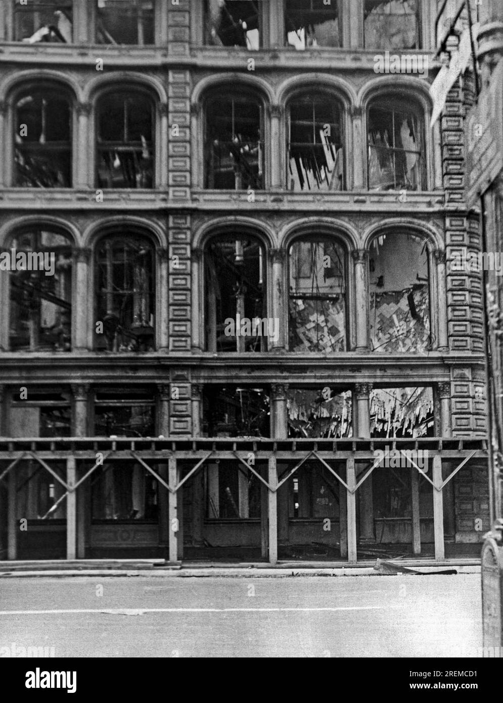 1960 new york architecture hi-res stock photography and images - Alamy