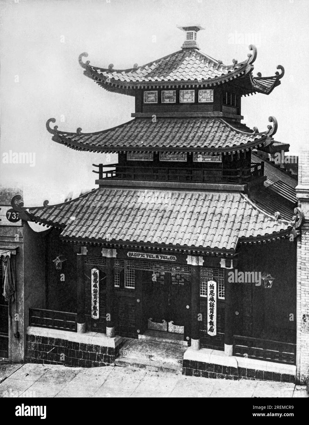 San Francisco, California: November 17, 1901 The new Chinese telephone ...