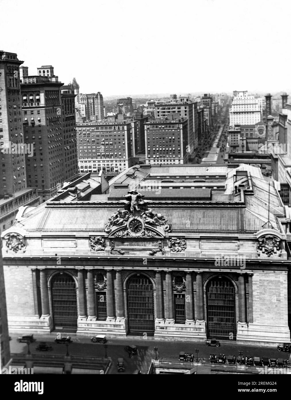 New York, New York: c. 1925 Grand Central Station shown along 42nd ...