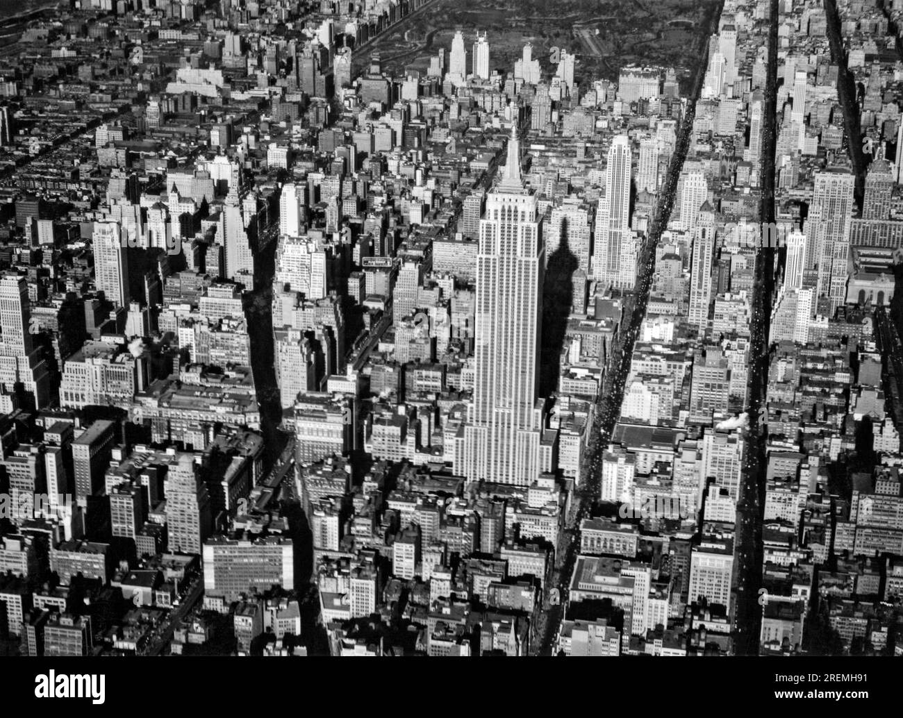 New York, New York: c. 1934. The view looking north from Broadway ...