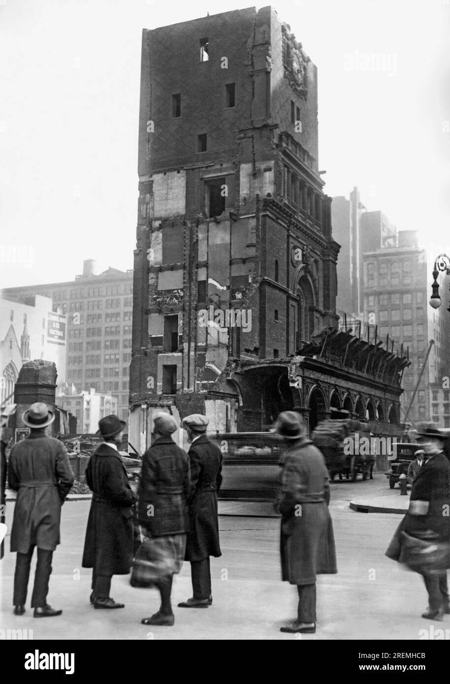 New York, New York: December 9, 1925 Historic old Madison Square Garden ...