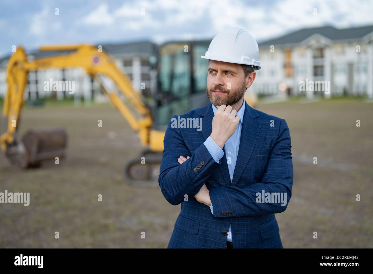 civil engineering supervisor outdoor, advertisement. photo of civil ...