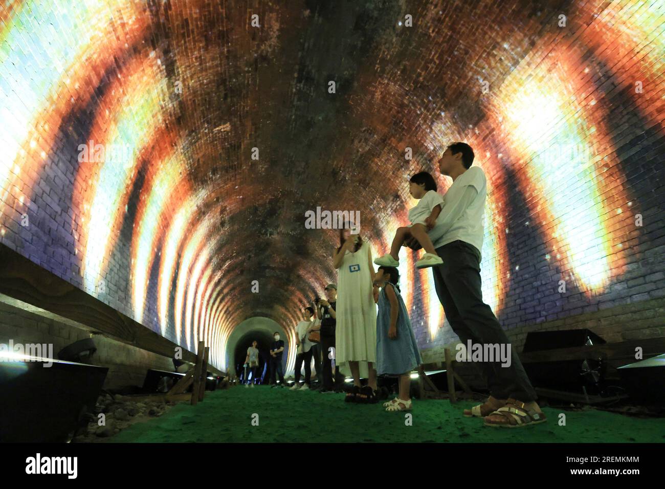 Projection Tunnel Projection Mapping Submerged Tunnel | Projection