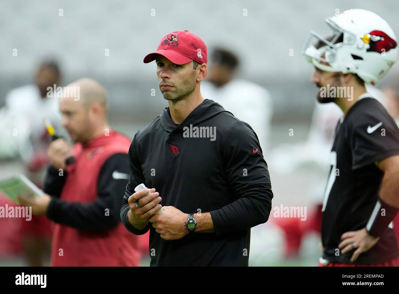 Arizona Cardinals head coach Jonathan Gannon pauses on the field during ...