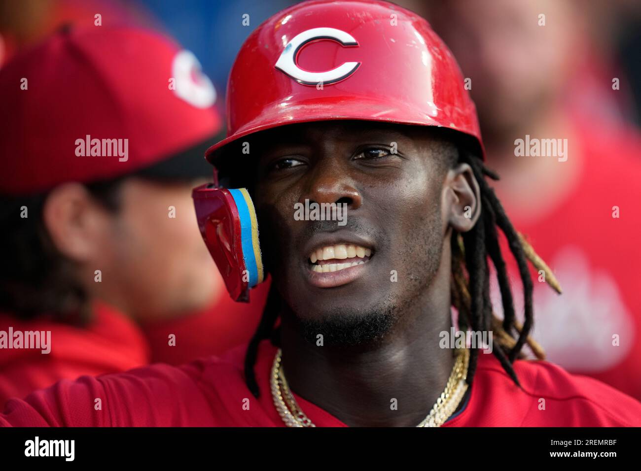 Cincinnati Reds' Elly De La Cruz (44) celebrates after scoring as TJ ...