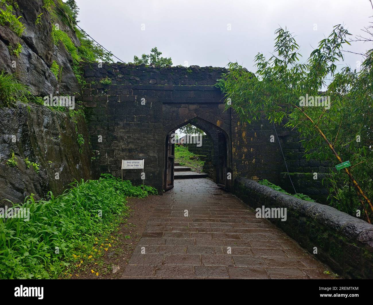 Shivneri Fort is a 17th-century military fortification, It is the ...