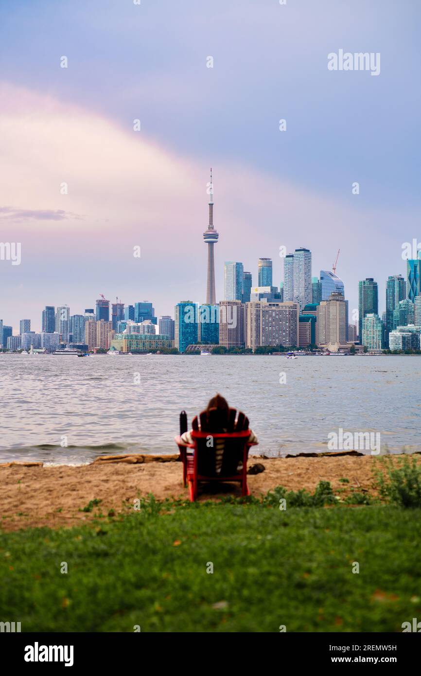 Toronto public spaces hi-res stock photography and images - Alamy