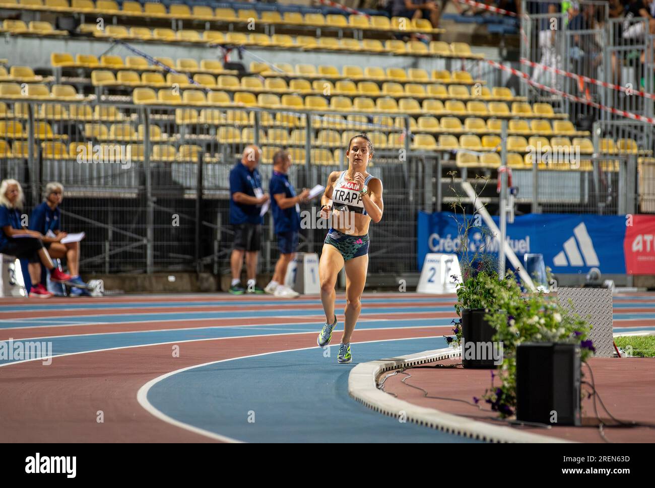 Manon trapp hi-res stock photography and images - Alamy