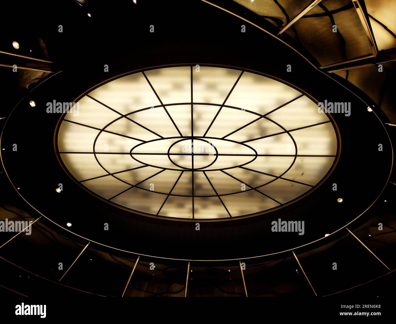 Elliptical ceiling hi-res stock photography and images - Alamy
