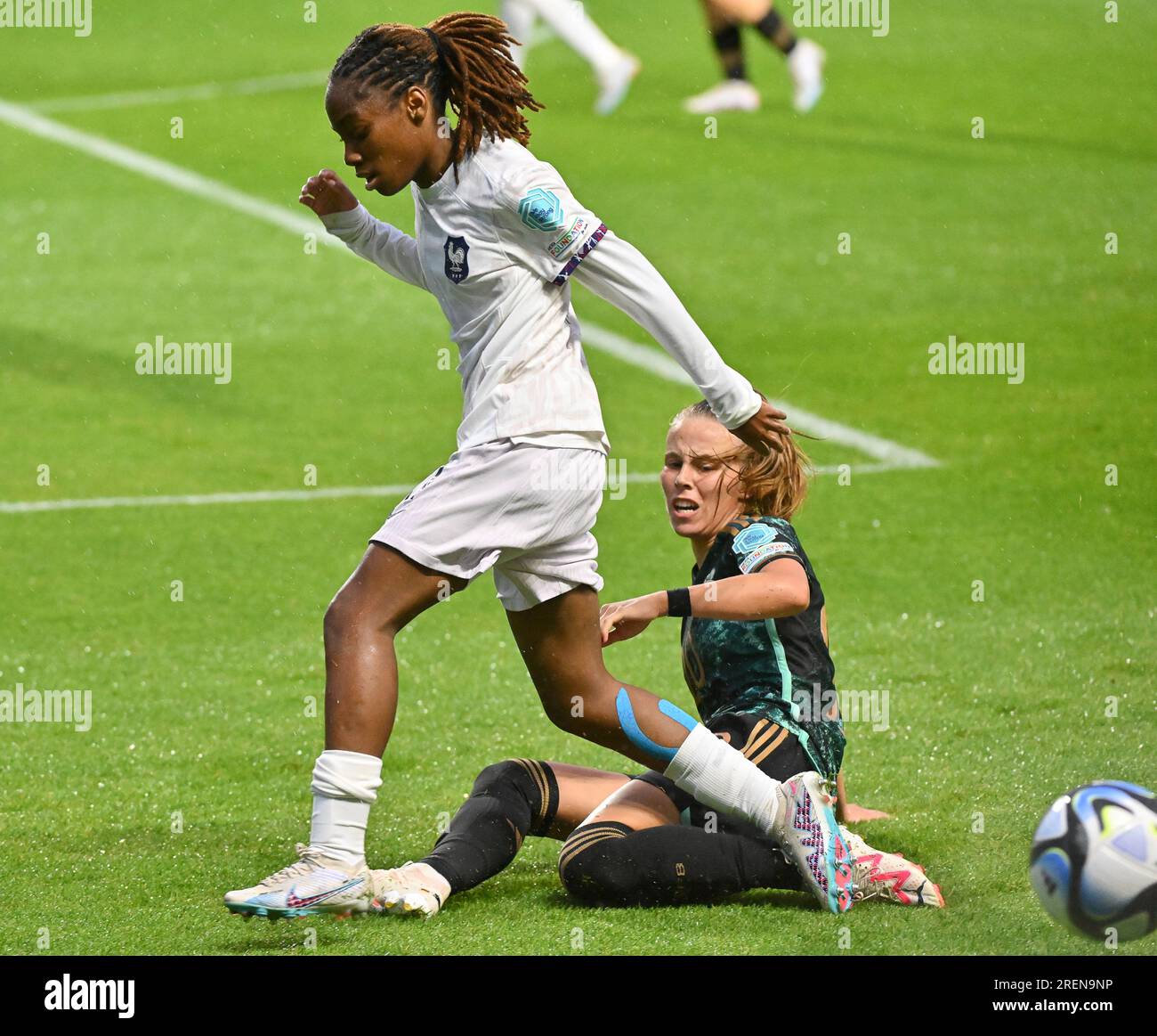 Laura gloning hi-res stock photography and images - Alamy