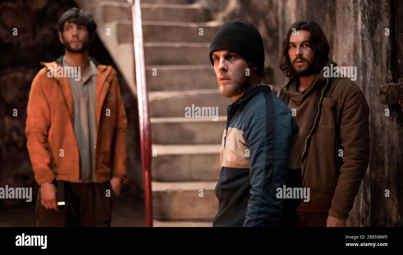 MARIO CASAS, PATRICK CRIADO and DIEGO CALVA in BIRD BOX BARCELONA (2023 ...