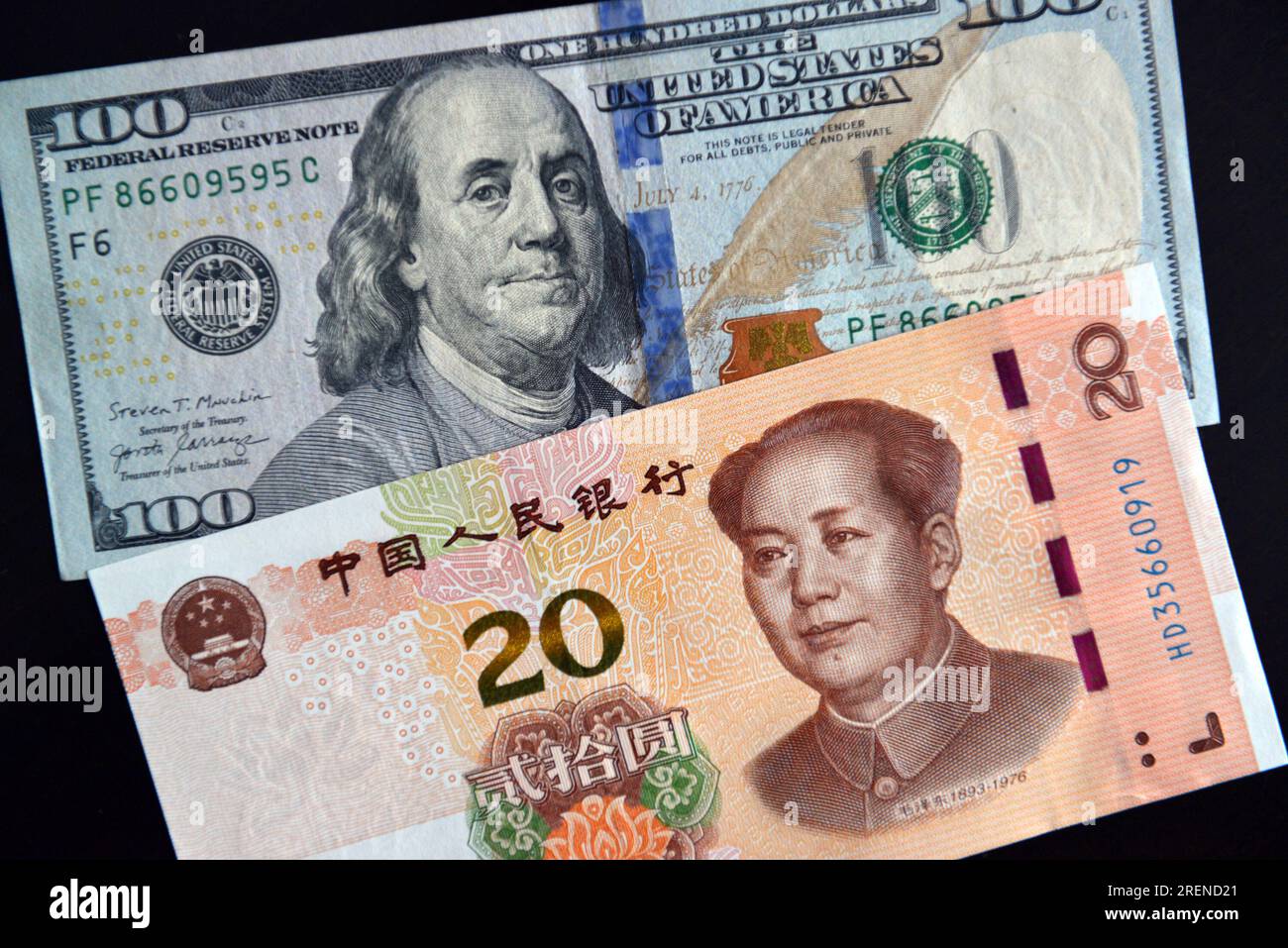 100 usd hi-res stock photography and images - Alamy