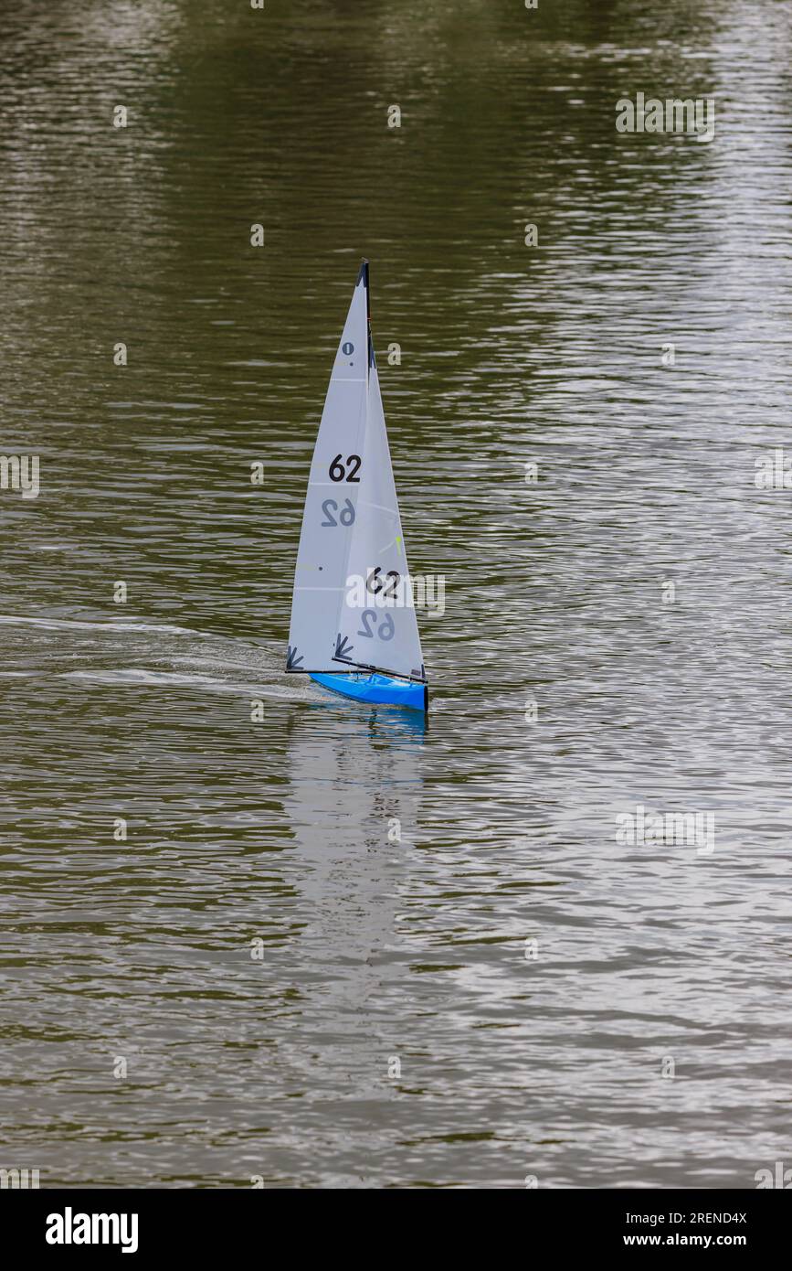 International One Metre model sailing boat Stock Photo - Alamy