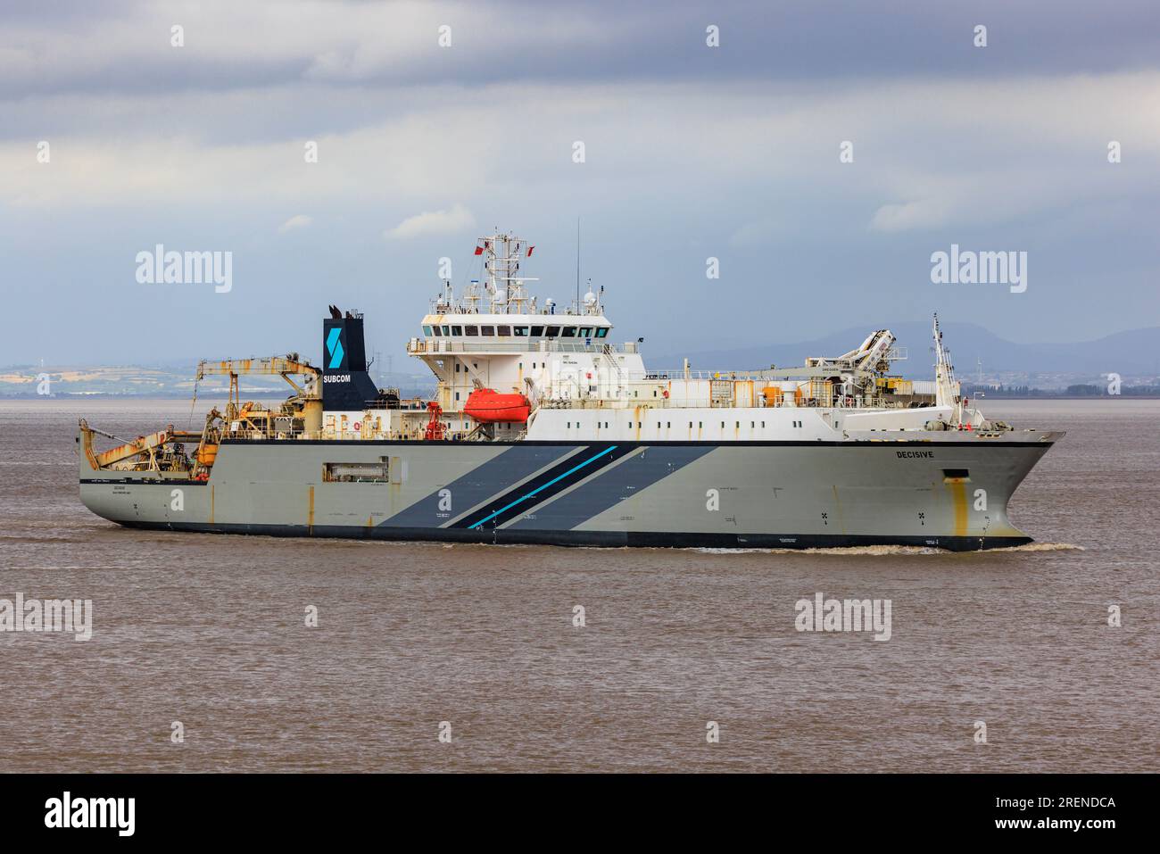 Cable laying vessel Decisive heading in to Avonmouth docks Stock Photo ...