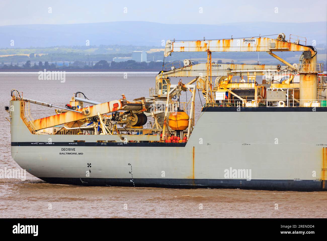 Cable laying vessel Decisive heading in to Avonmouth docks Stock Photo ...