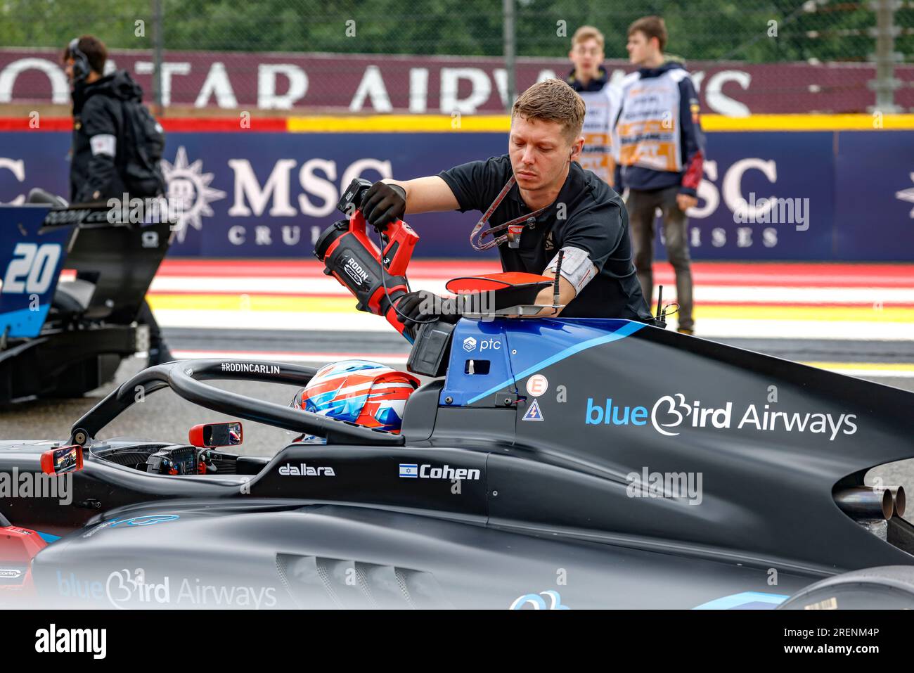 22 COHEN Ido (isr), Rodin Carlin, Dallara F3, mechanic, mecanicien ...