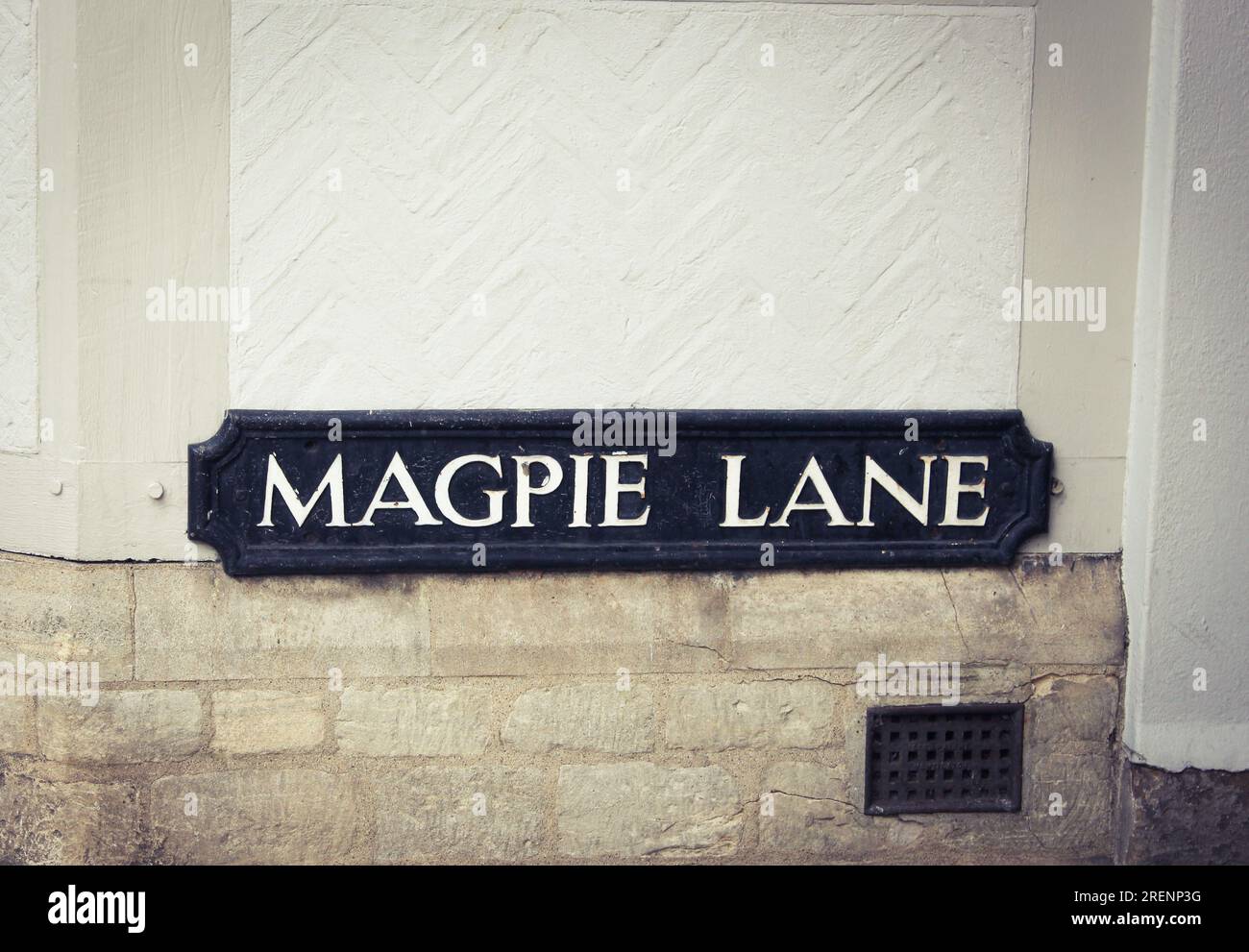 Magpie lane hi-res stock photography and images - Alamy