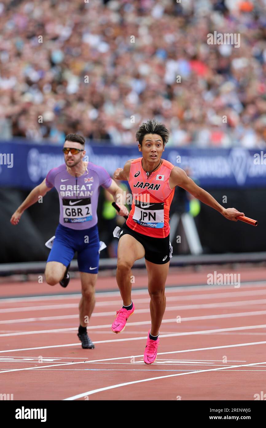 Koki UEYAMA (Japan) crossing the finish line in the Men's 4 x 100m ...