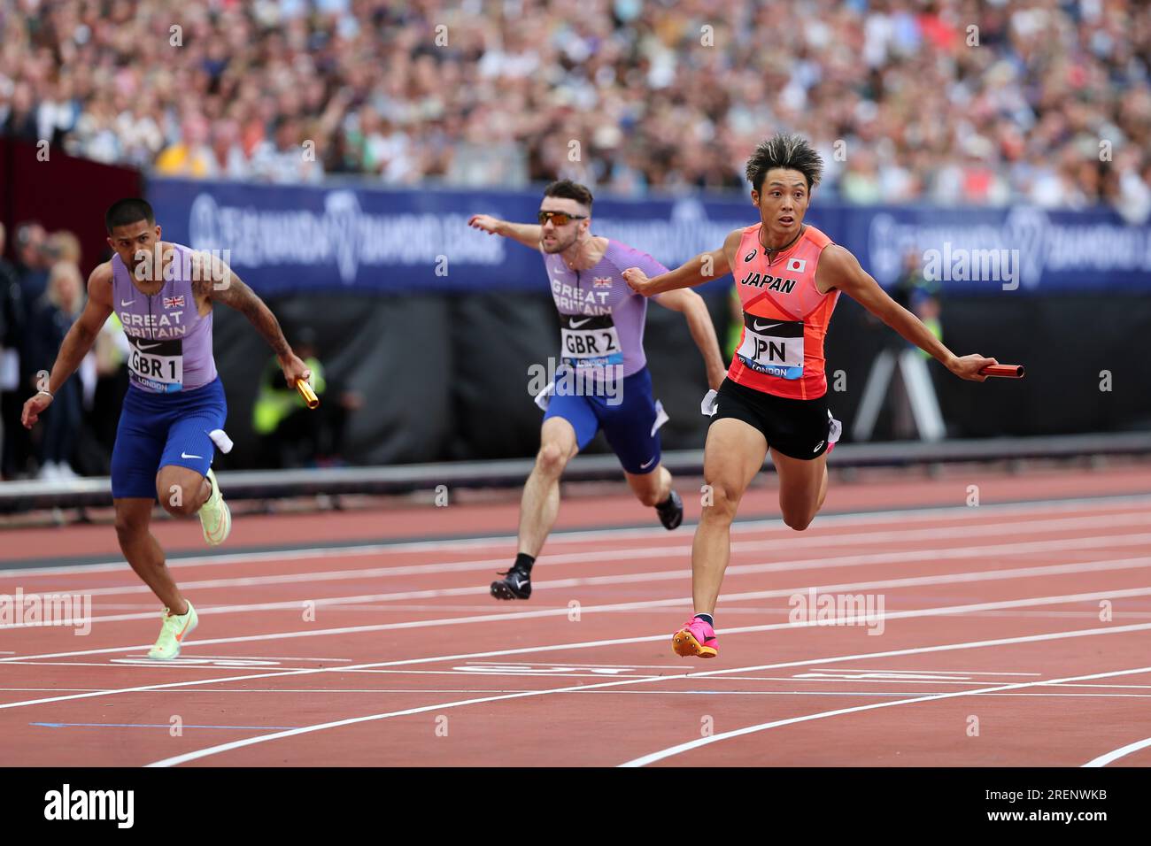 Koki UEYAMA (Japan) crossing the finish line in the Men's 4 x 100m ...