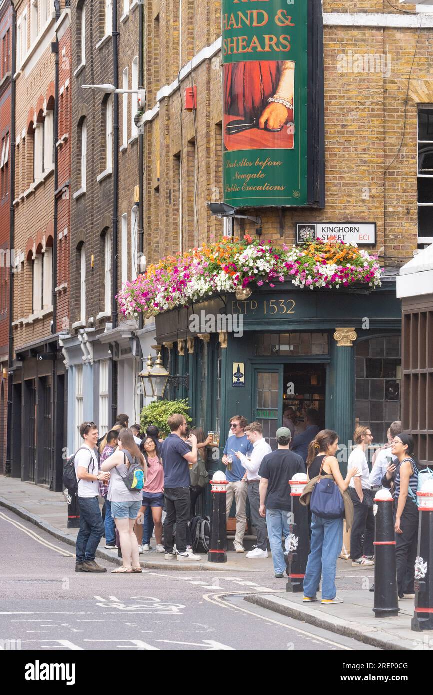 Estd 1532 hi-res stock photography and images - Alamy