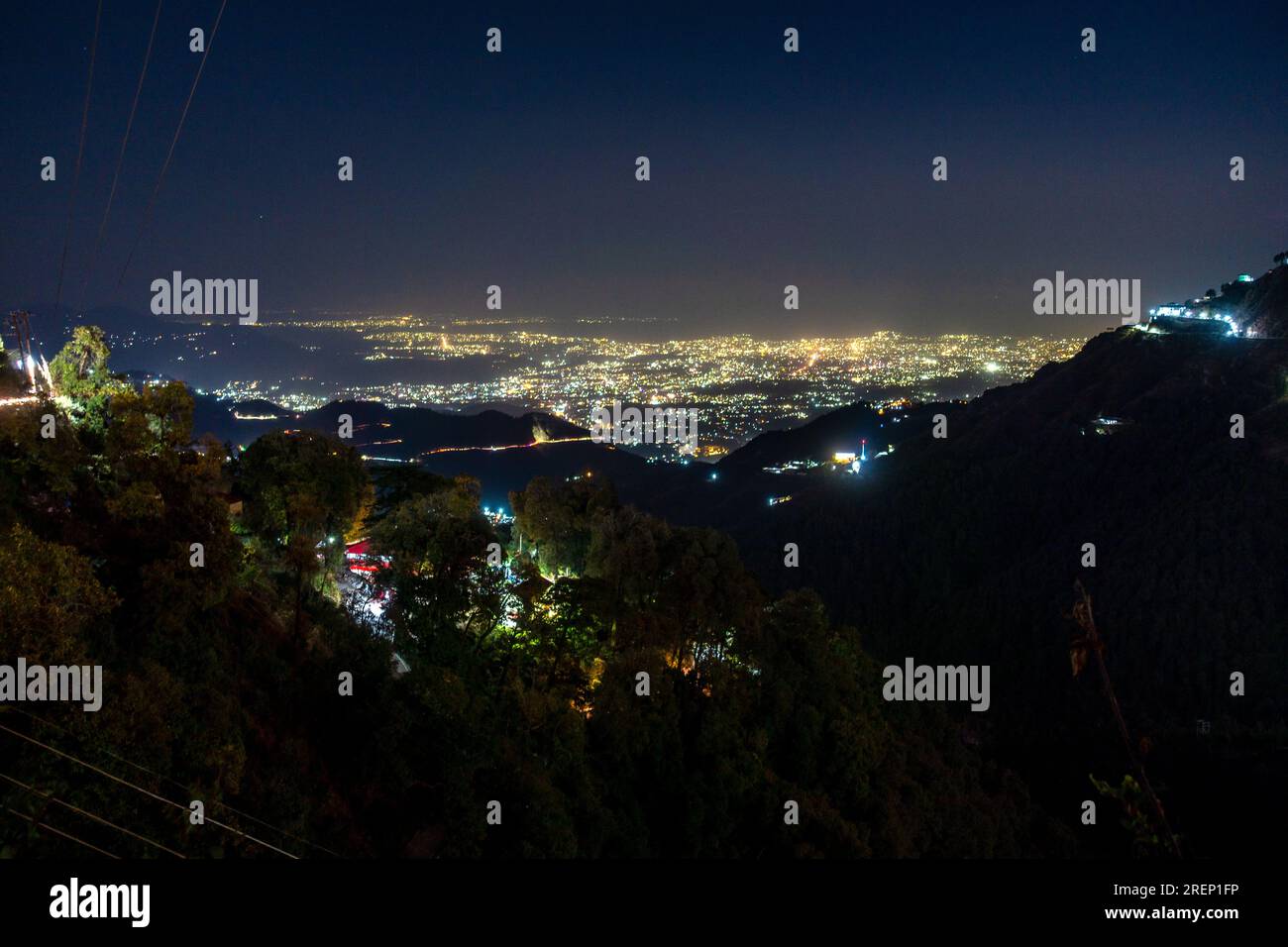 Glorious night lights of Doon Valley & Dehradun City from Mussoorie ...