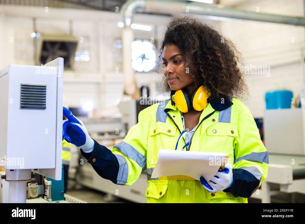 Woman lathe operator hi-res stock photography and images - Alamy