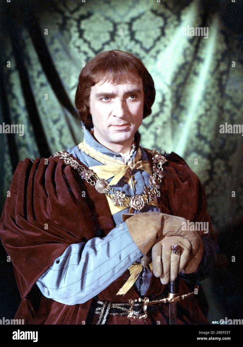 NORMAN WOOLAND Portrait as Catesby in RICHARD III 1955 director ...