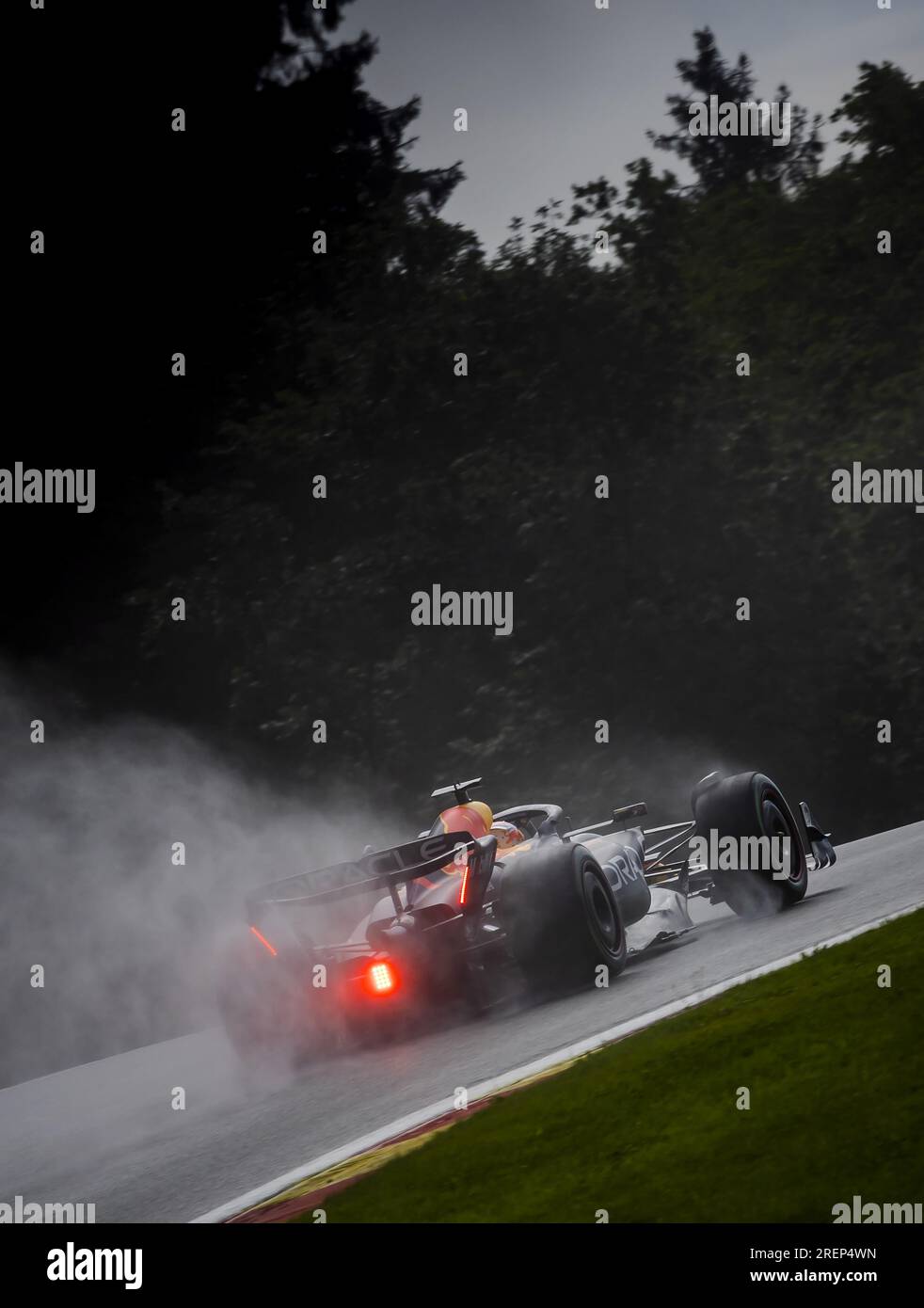 SPA - Max Verstappen (Red Bull Racing) during the sprint shootout at the Circuit de Spa ...