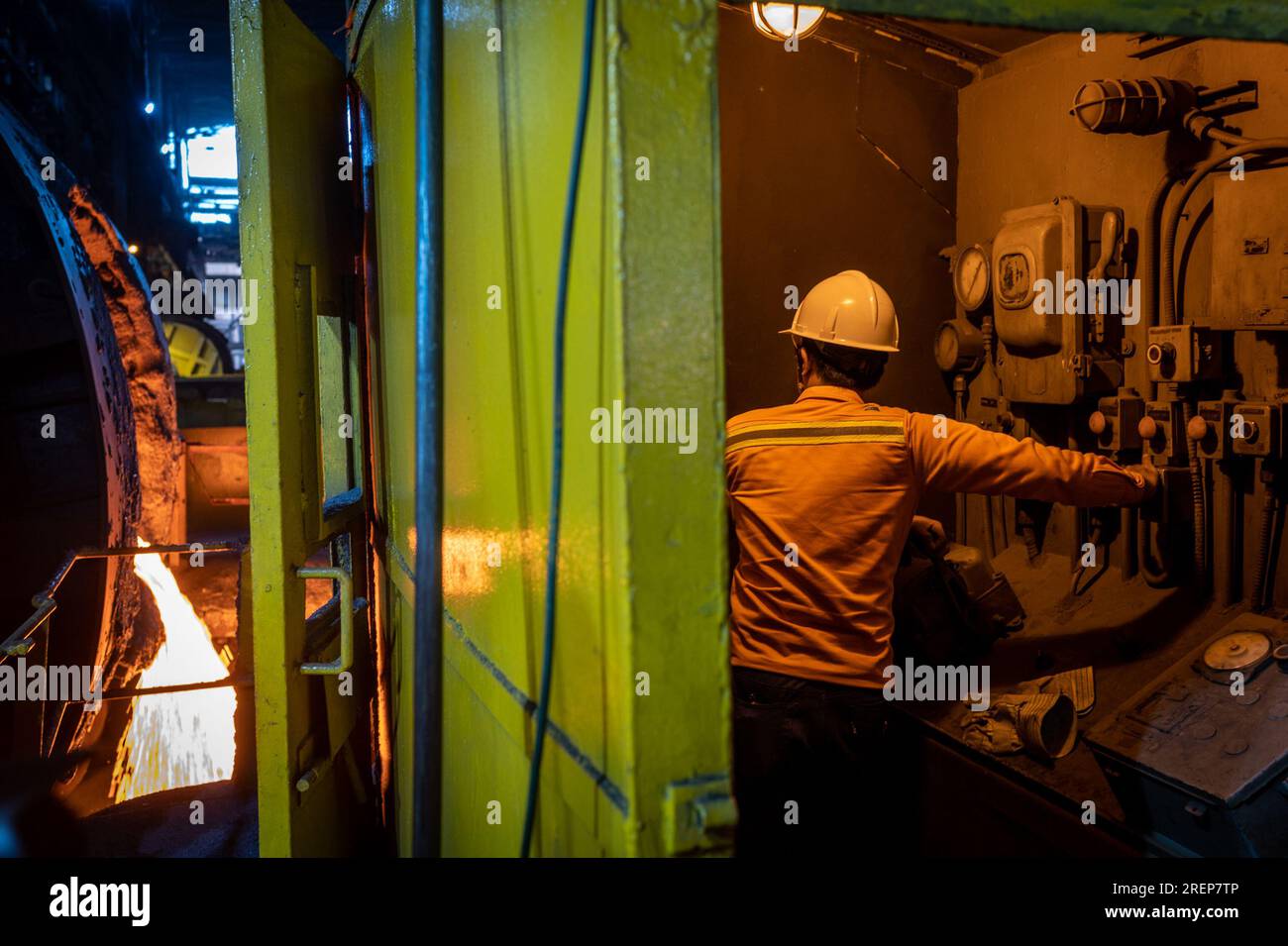 Nickel smelting process hi-res stock photography and images - Alamy