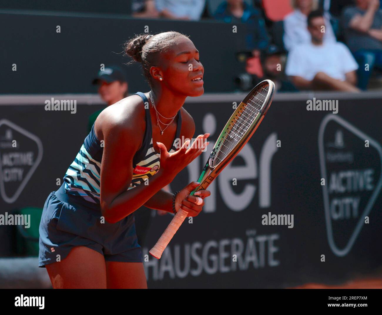 Noma noha akugue hi-res stock photography and images - Alamy