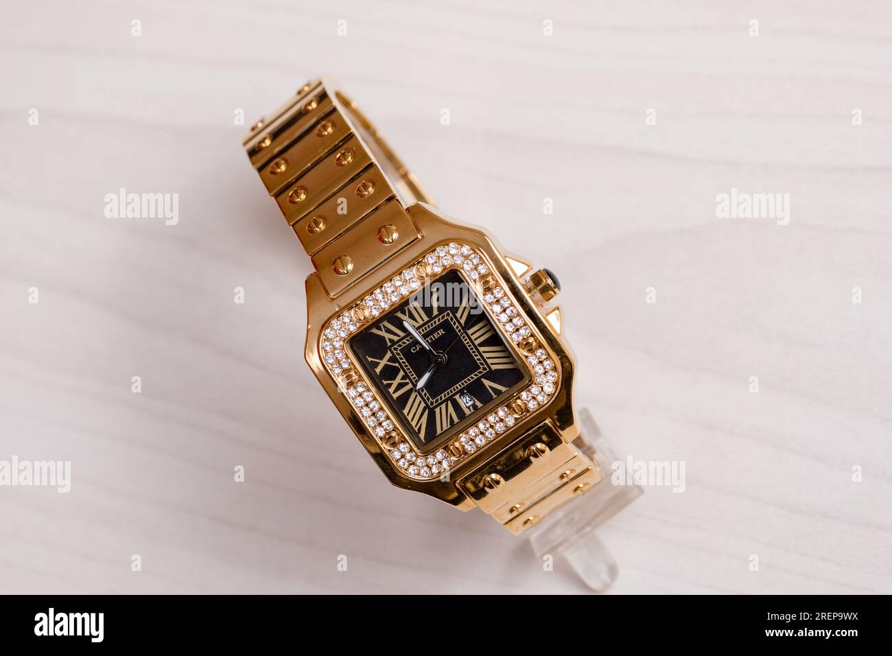 Hand wrist watch clock time designer luxury classic product items in ...