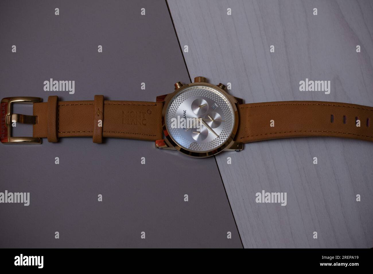 Hand wrist watch clock time designer luxury classic product items in ...