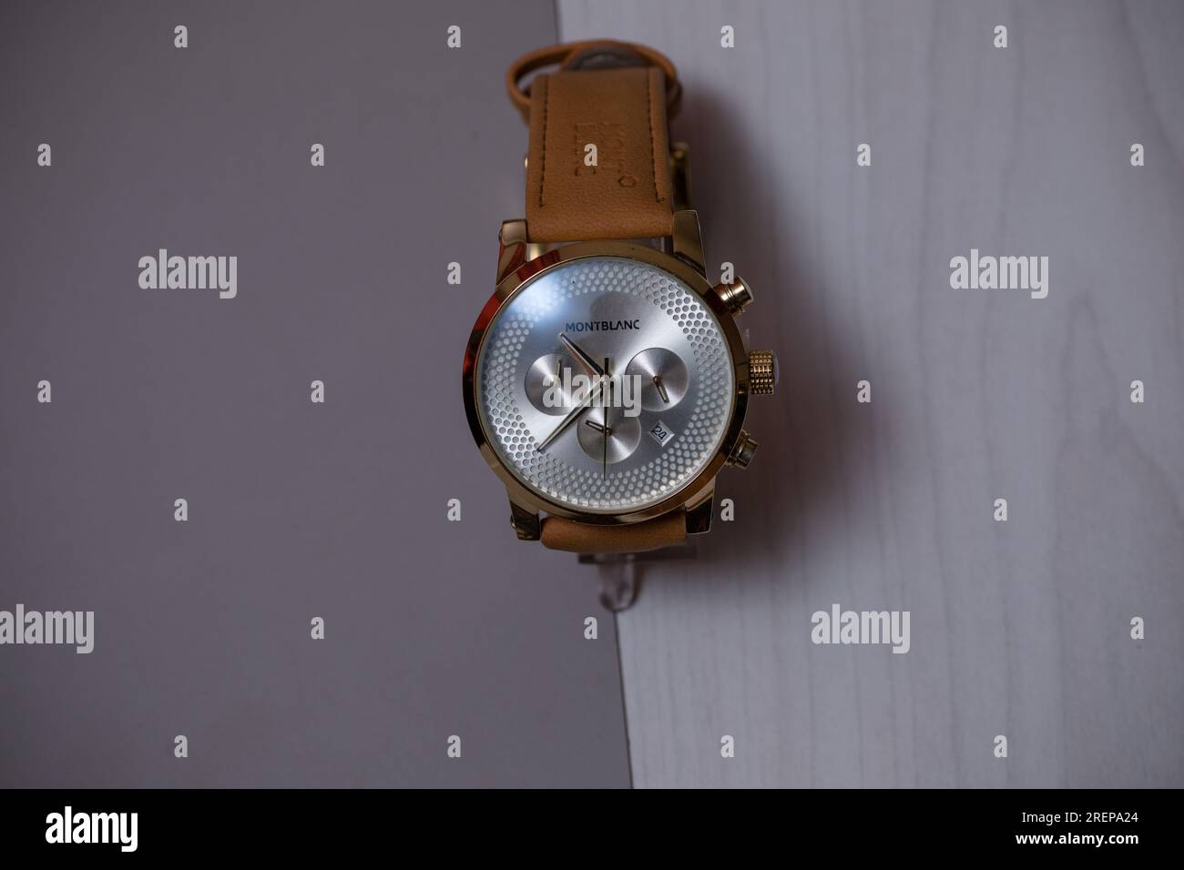 Hand wrist watch clock time designer luxury classic product items in ...