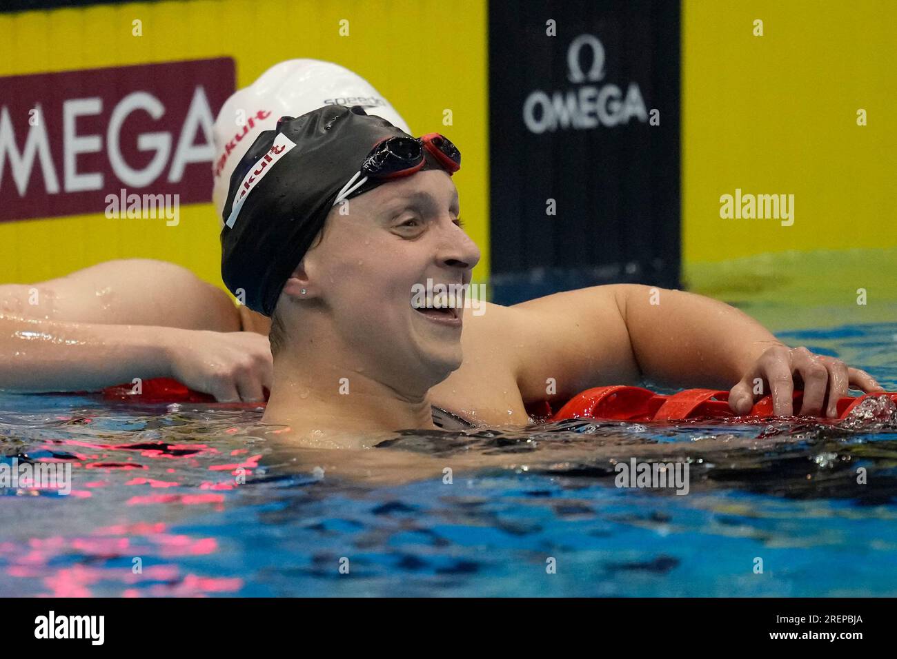 Katie Ledecky of the U.S. celebrates after winning the women's 800m ...