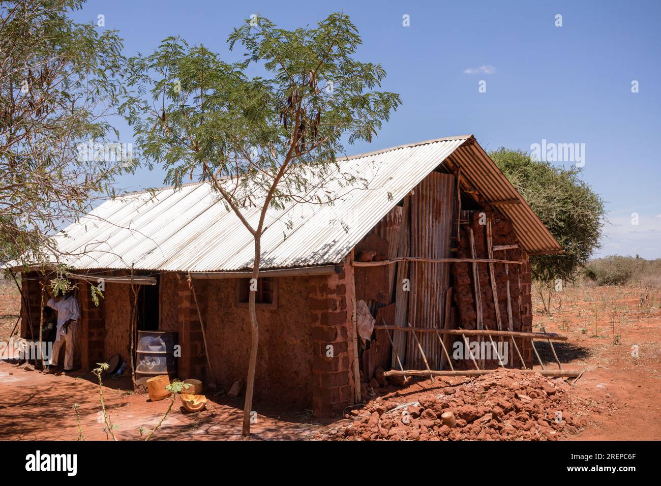Vanga Town in Kenya southernmost town in Kenya. It is a coastal fishing ...