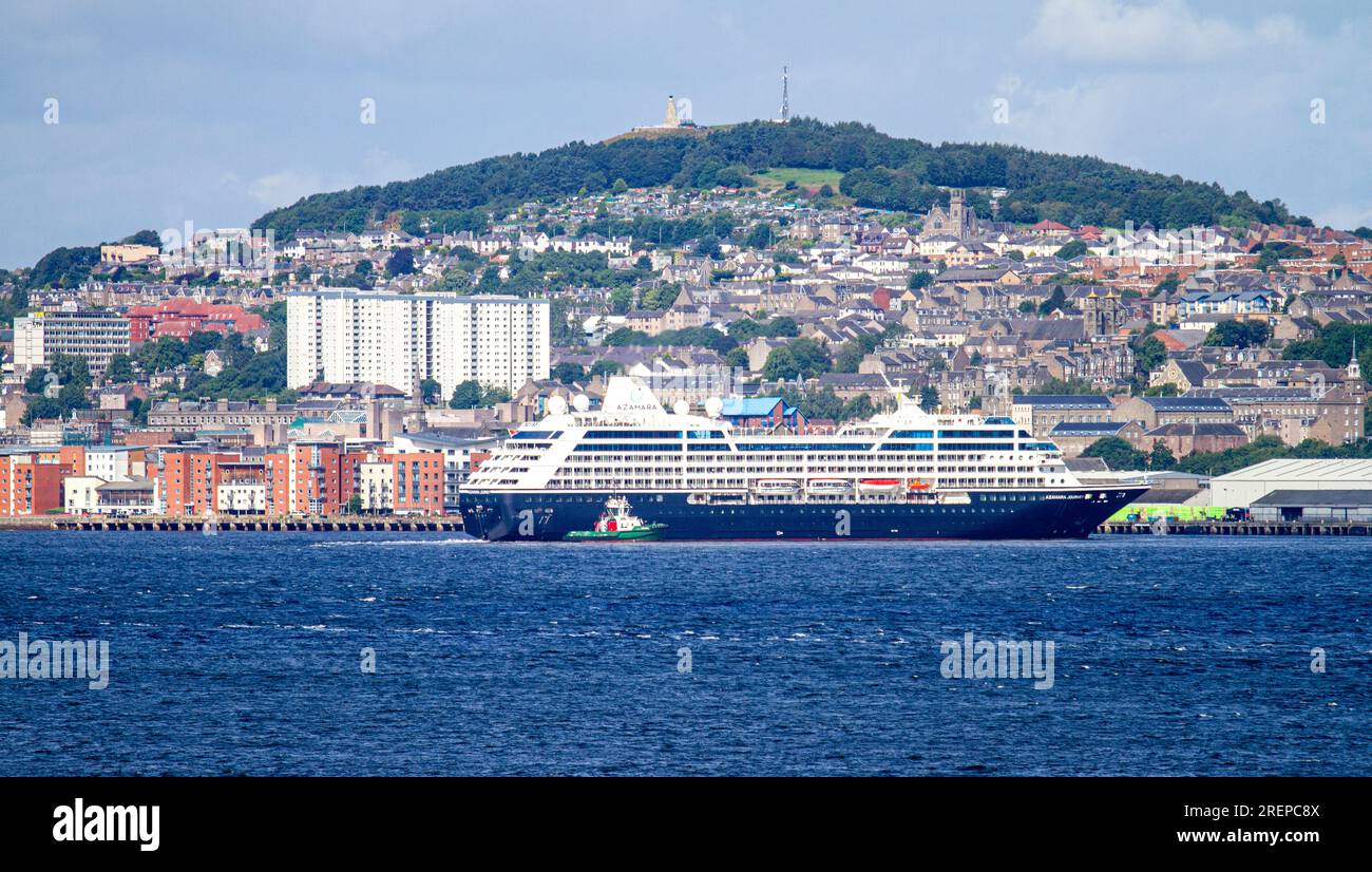 Azamara journey cruise dundee hi-res stock photography and images - Alamy