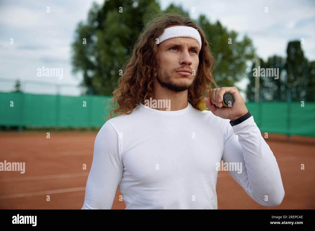 Male tennis outfit hi-res stock photography and images - Alamy