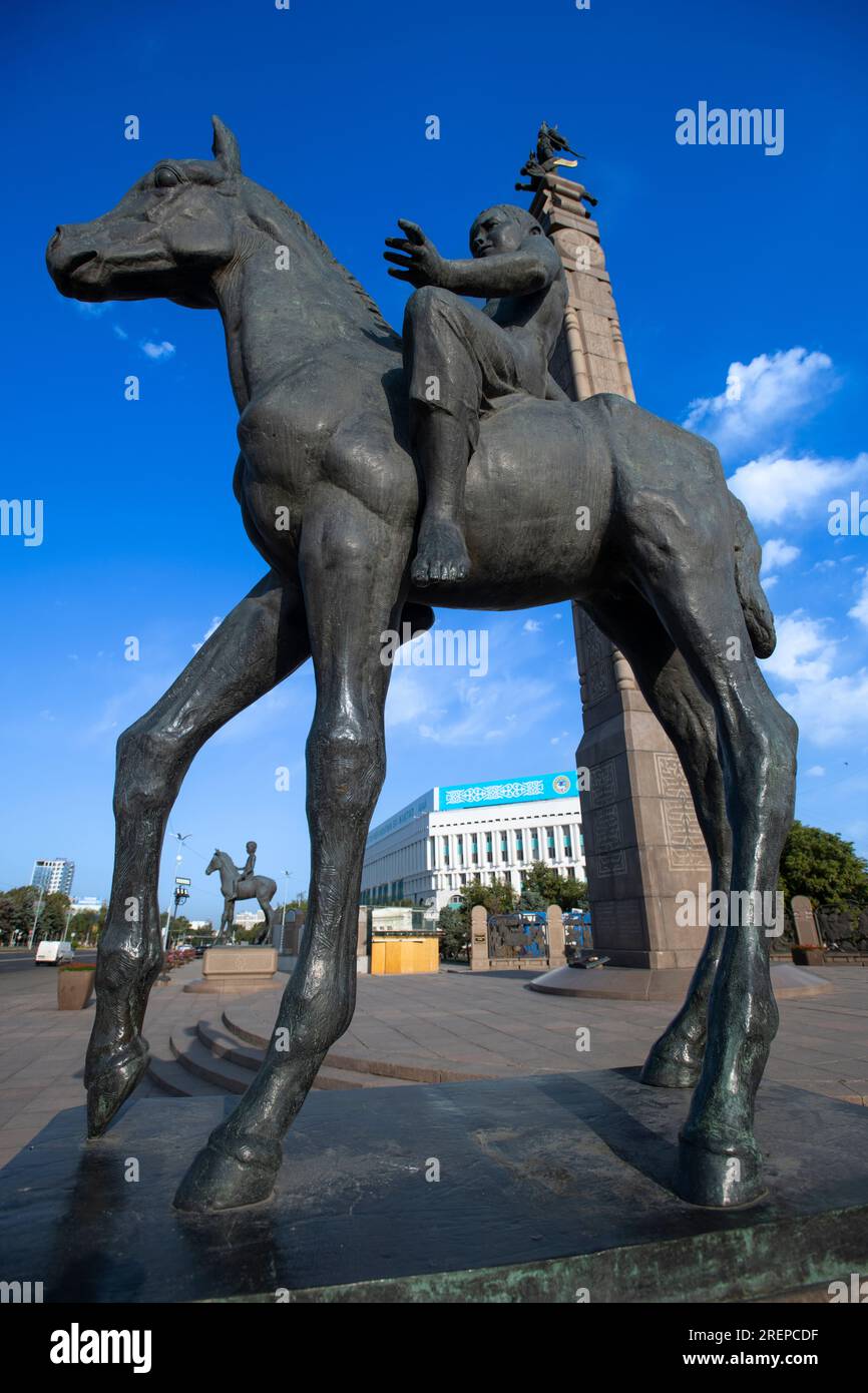 Almaty square hi-res stock photography and images - Alamy