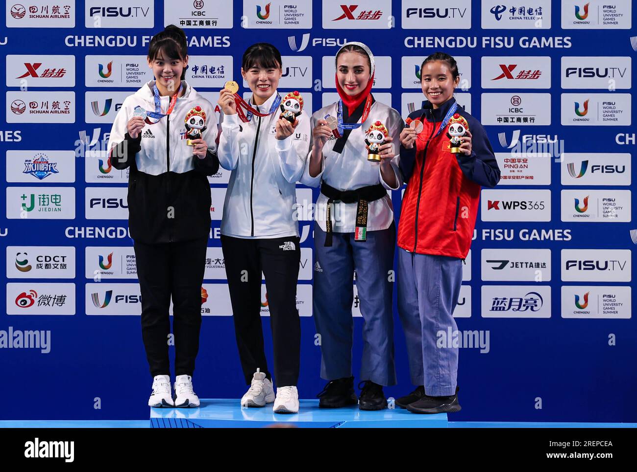 Chengdu, China's Sichuan Province. 29th July, 2023. Gold medalist Cha ...