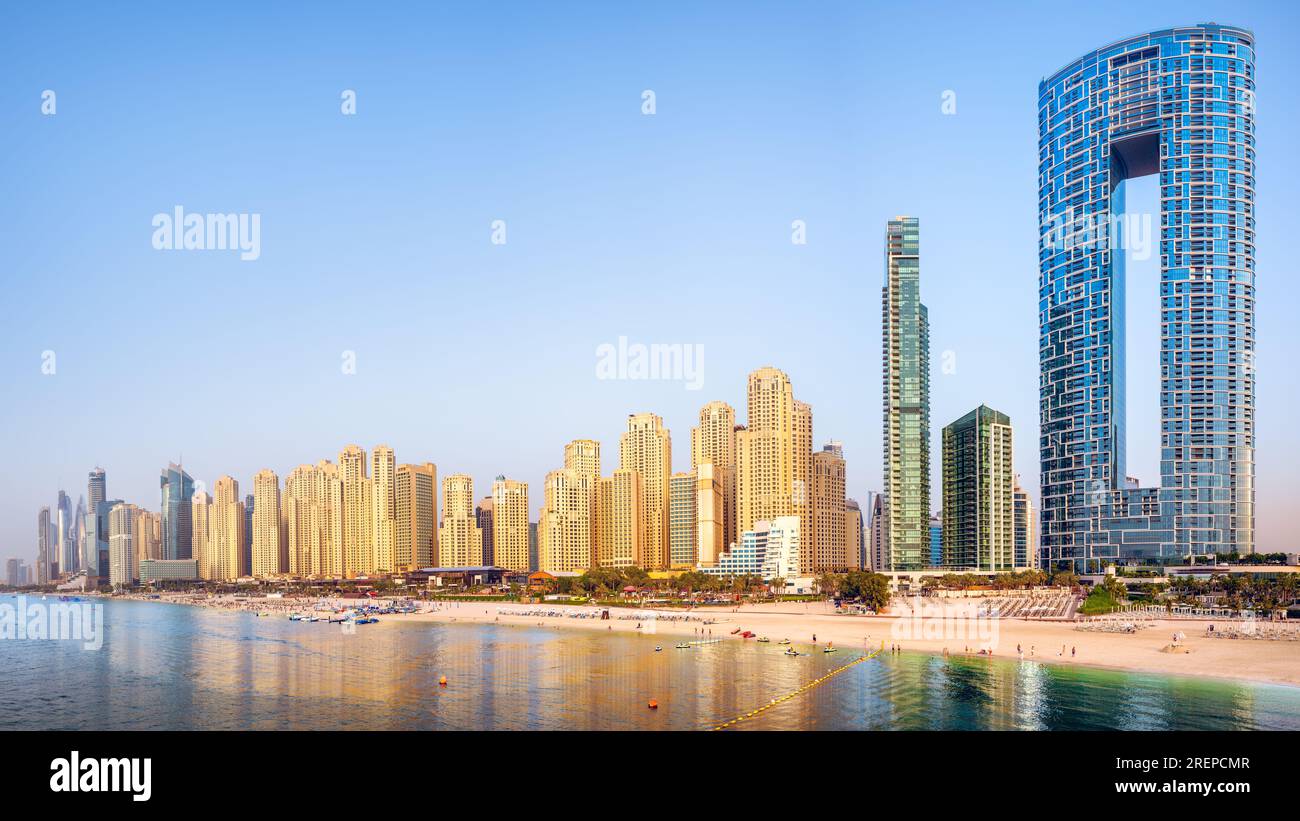 Sunset view dubai marina hi-res stock photography and images - Alamy