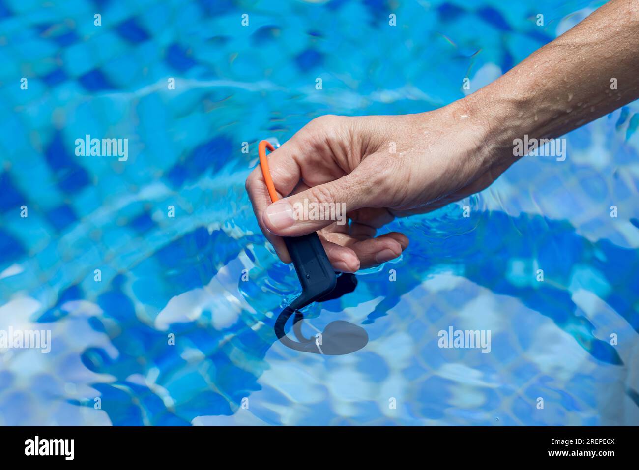 Bone conduction device hi-res stock photography and images - Alamy